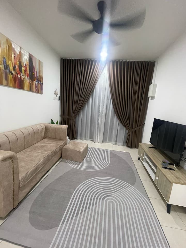 Izz’s Homestay Pulau Indah - Pulau Indah