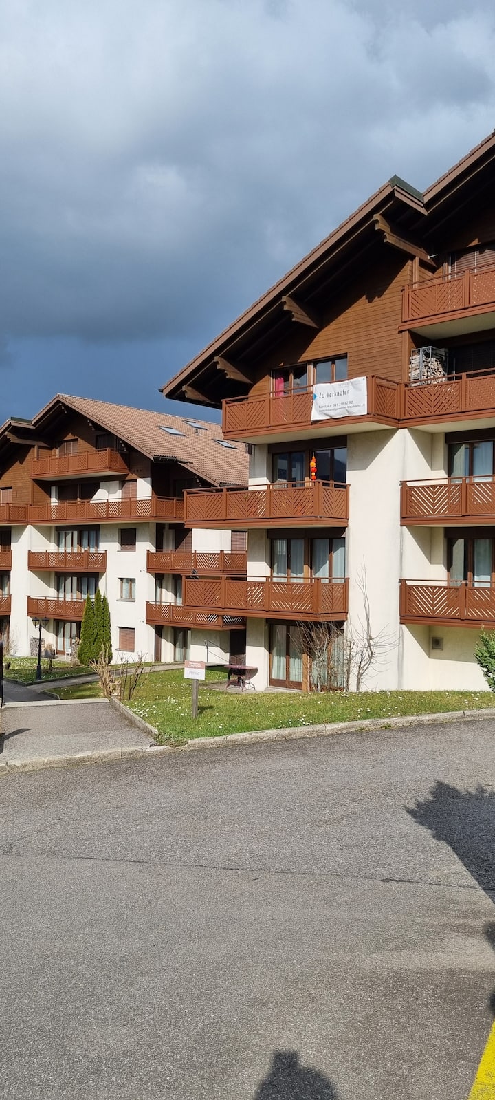 Brightside Regina Im Bellevue Parc Am Jakobsweg - Stoos