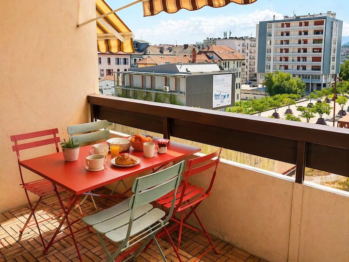 Centre-ville Carnot | T3 Avec Garage | Tout à Pied - Annecy