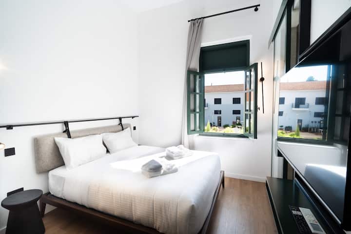 Deluxe Double Room With Breakfast - Paphos