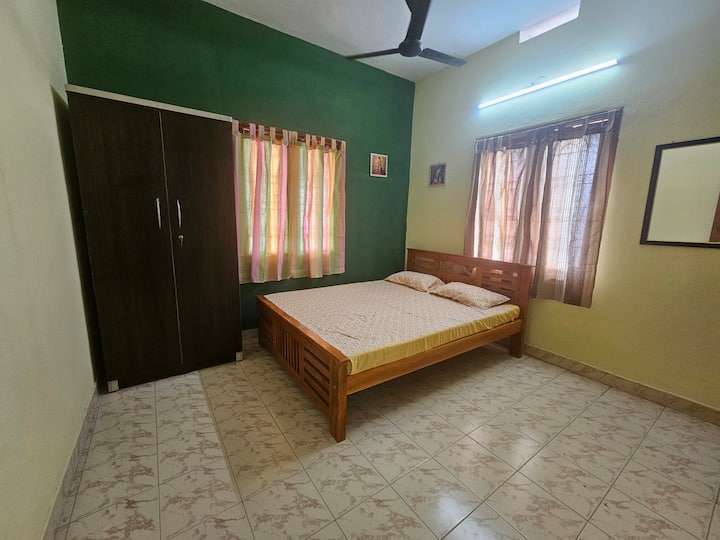 Shi's Mathura 1bhk Homestay @ Saravanampatty, Cbe - Coimbatore