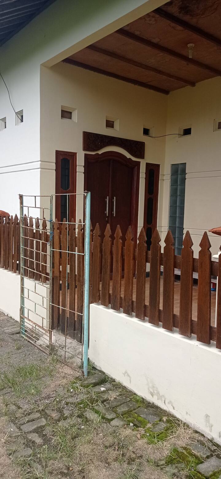 Omah Ayem Muntilan - Bromo