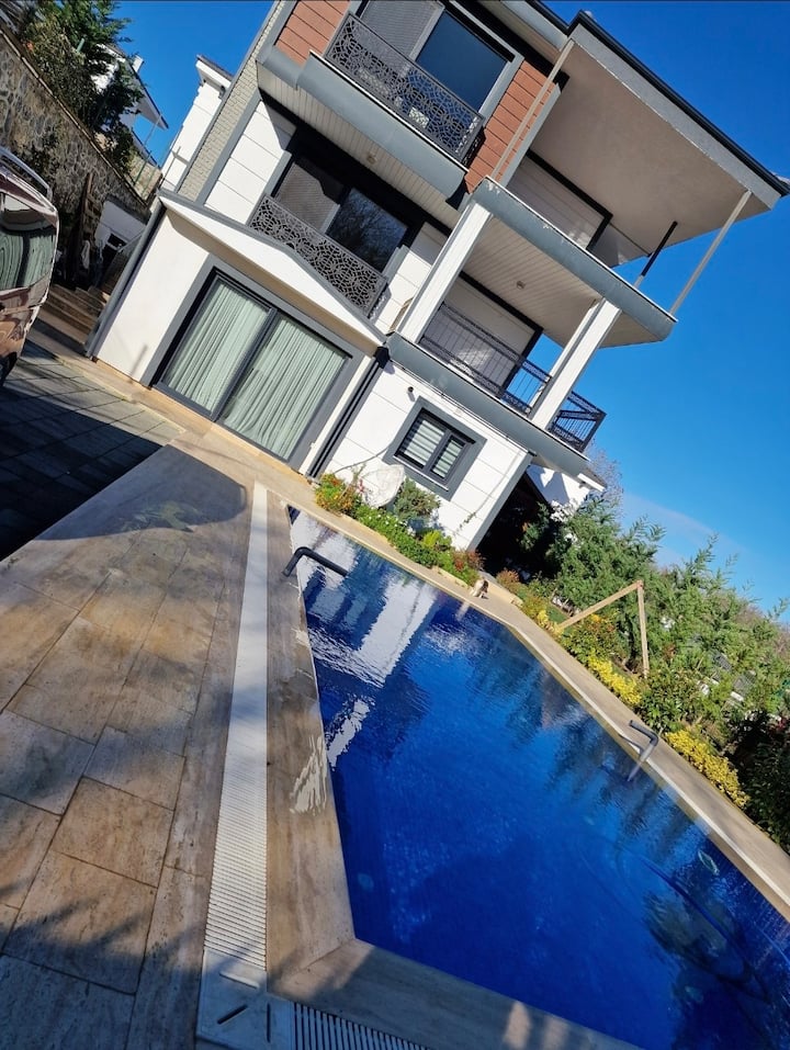 Villa Ahmetli/ ŞIle Mit Pool - Şile