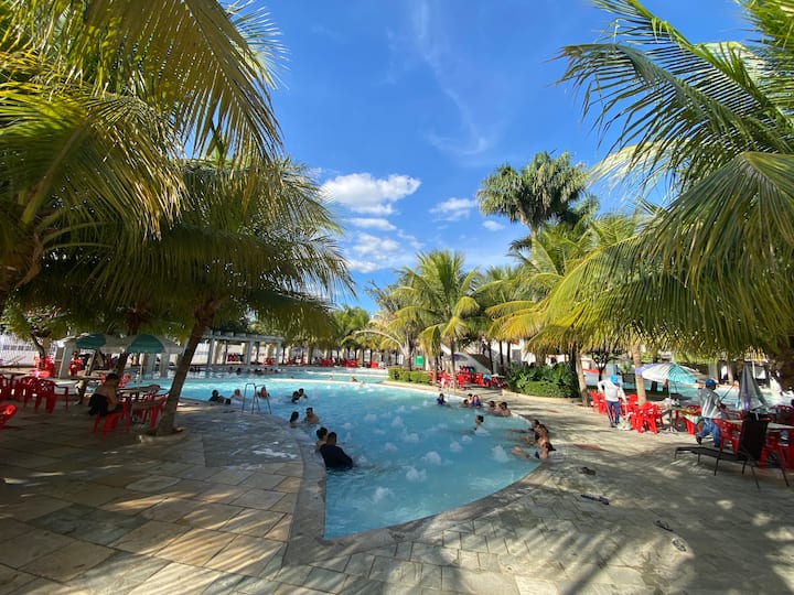 Lacqua Diroma 01(piscina De Ondas) - Caldas Novas