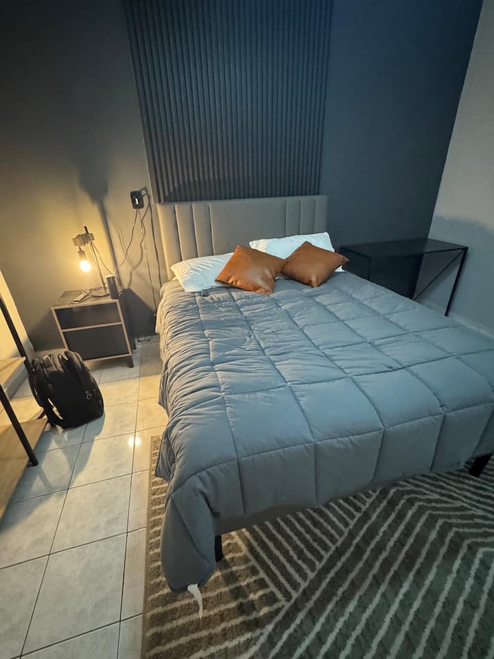 P3. Depa Privado 2 Habitaciones, Mitras - Monterrey