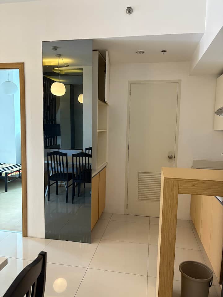 Urban Haven 1 Familybedroom - Manila