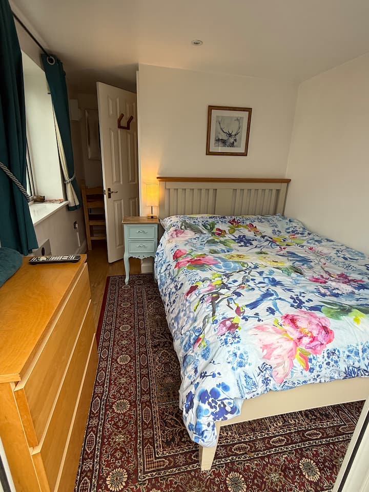 Cosy Self-contained Cabin With Private Bathroom - Hertfordshire