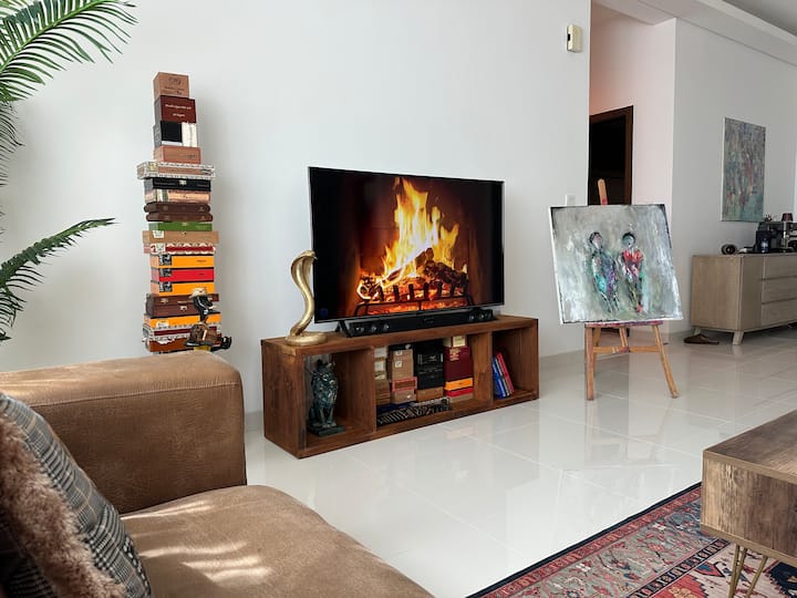 Modern 3br Seef Apartment | Family Friendly - Manama