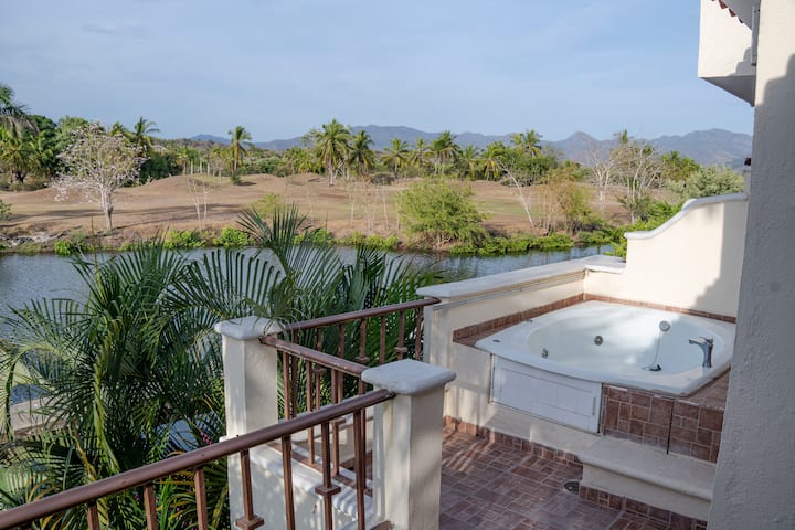 Spacieux Et Calme - Zihuatanejo