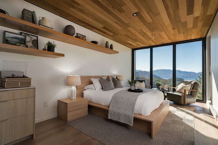 The Outside Inn At Niche Wine Co | Cabin No. 2 - Kelowna