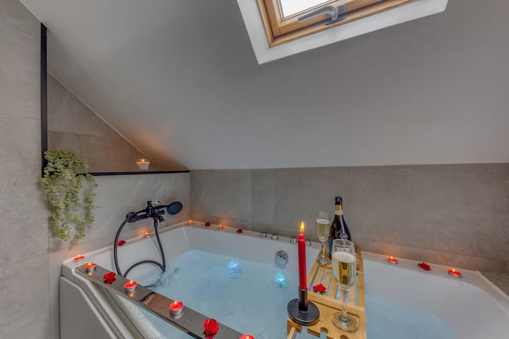 F2 Cocon D’amour/jacuzzi - Montereau-Fault-Yonne