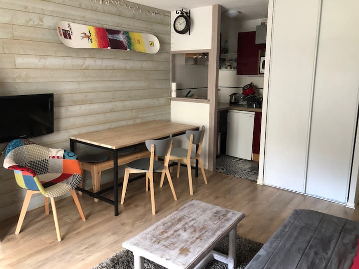 Appartement Idéalement Placé - Les