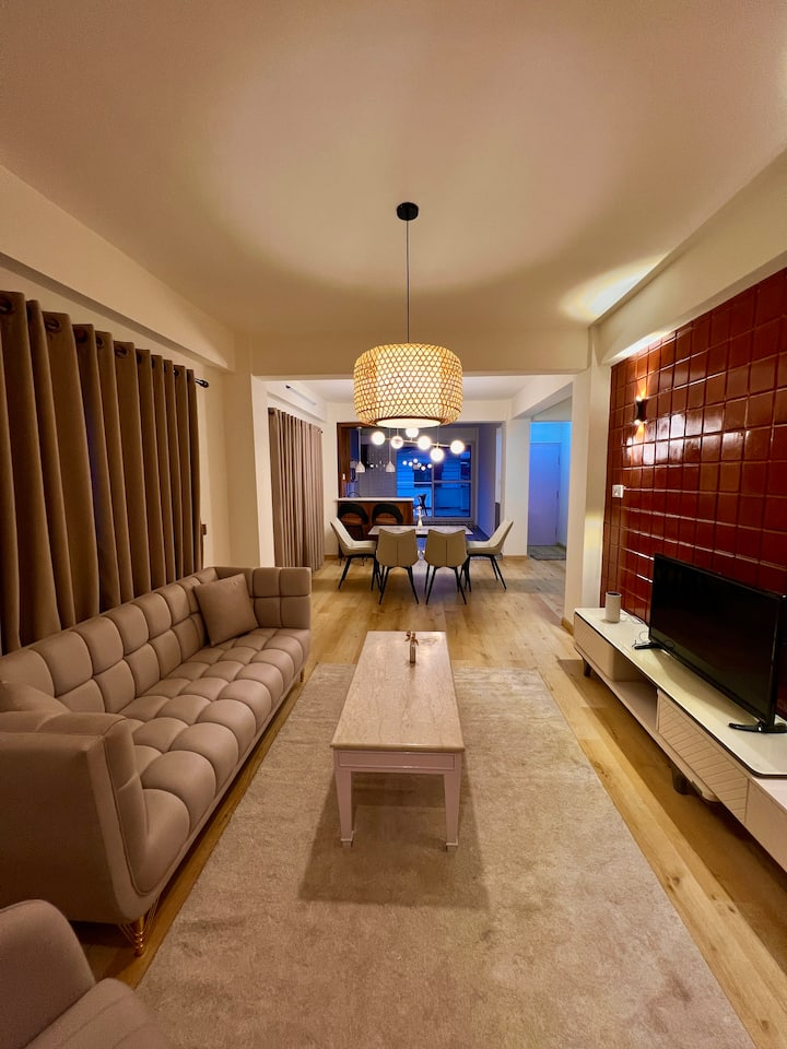 Cozy 2 Bhk Apartment Near Swoyambhu - Népal