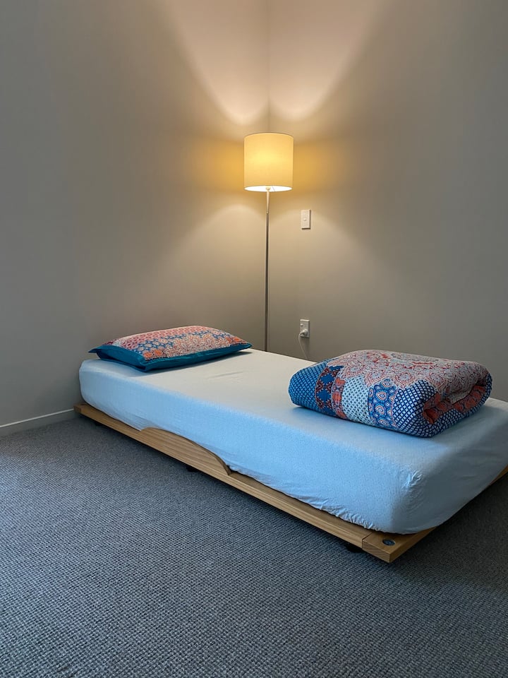 Room For Ladies In Urban Retreat - Wellington