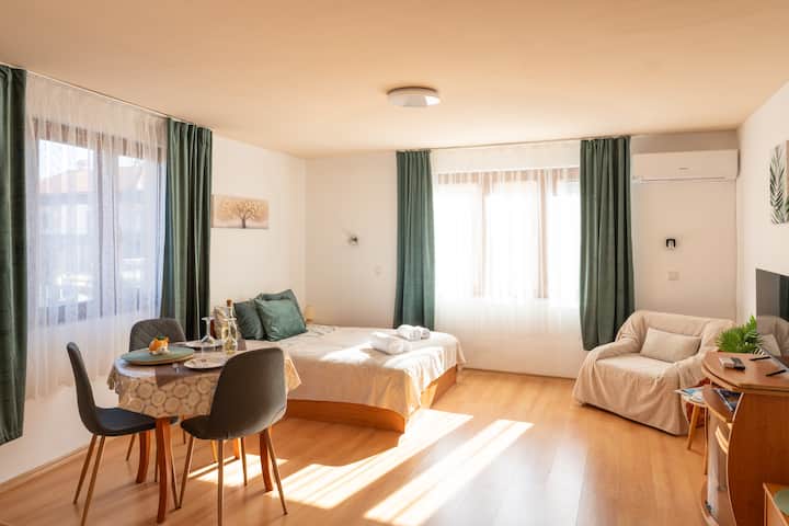 Hearth Of Bansko Old Town Studio - Bansko