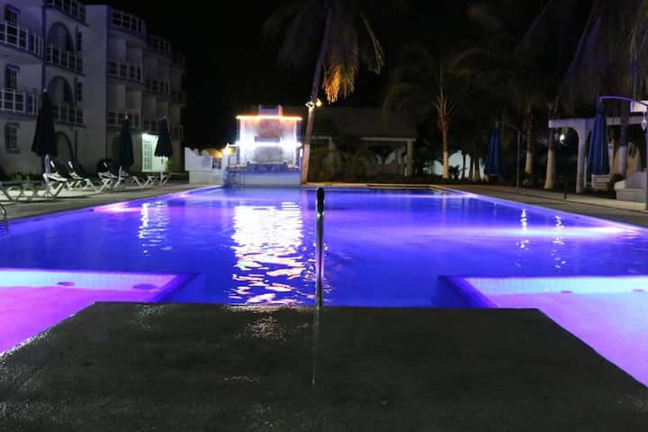 Habitación Hotelera Diamante - Acapulco