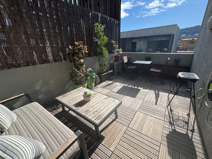 Beau Studio Au Centre Ville De Nice - Nizza