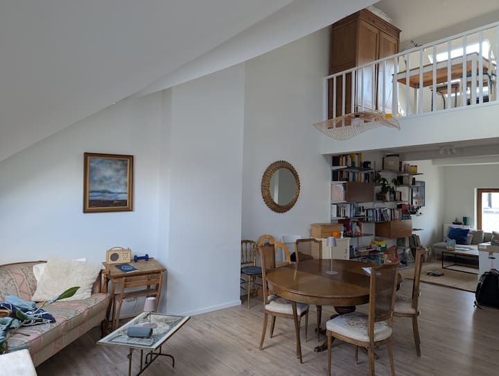 Big Family Duplex In City Centre - Bruxelas