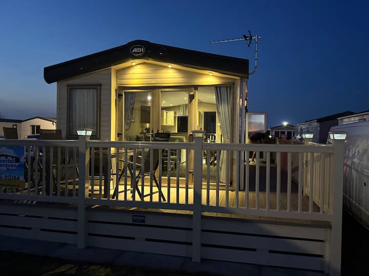 Golden Palm Resort - The Haywood Pg184 - Chapel Saint Leonards