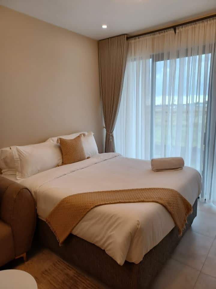 Borrowdale Studio Apartment - Harare