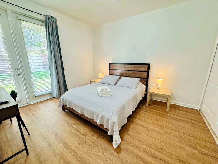Private Room Near Universal Epic - Orlando, FL