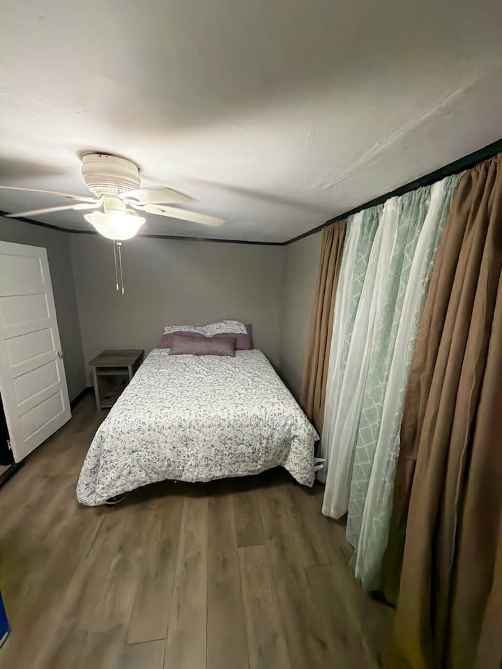 The Mimosa Cottage - Meridian, MS