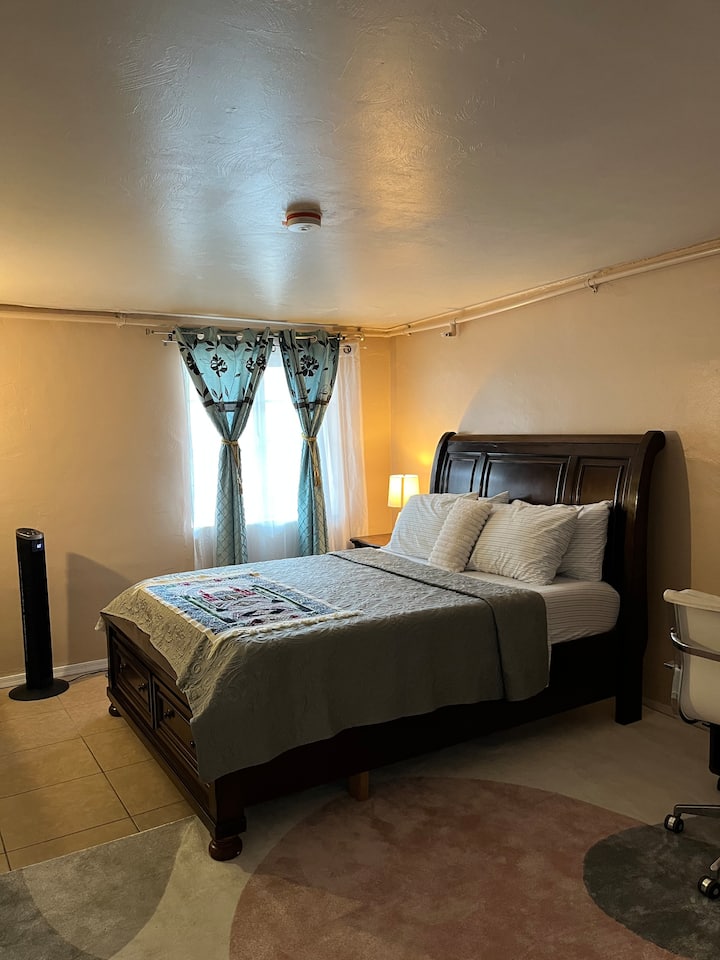 Midtown Rest House Room 1 - Tucson, AZ
