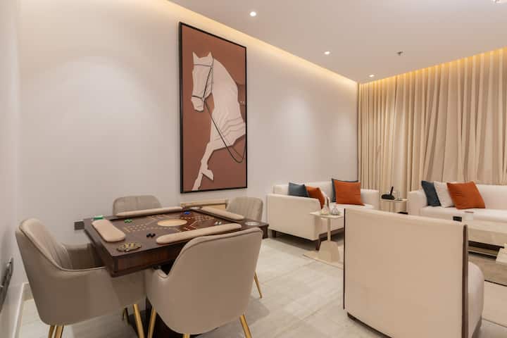 Almajdiah 2br,cinema Room, 85”tv - Riyad