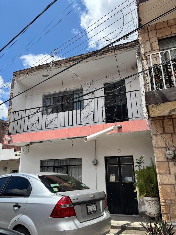 Alojamiento Para Posteriormente Remodelación - Tepic