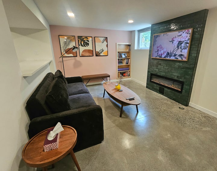 Modern, Spacious Full Suite W/private Entrance - Ottawa