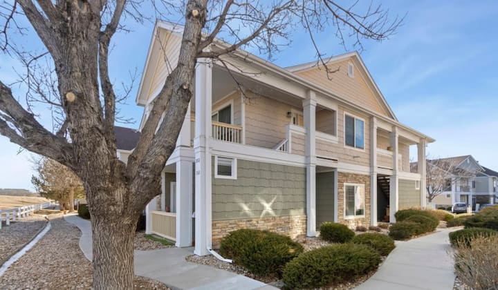 Cozy Colorado Townhouse Retreat! - Mariner Point, Loveland