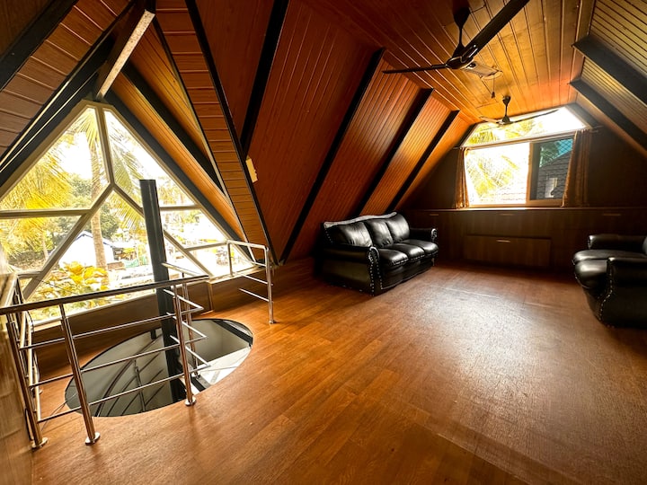 4bhk Pondy Beach House - Puducherry