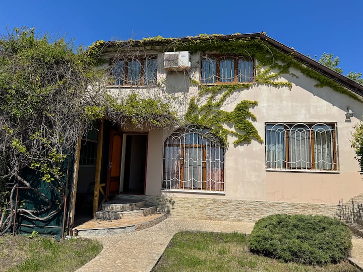 Helen House - Одесса