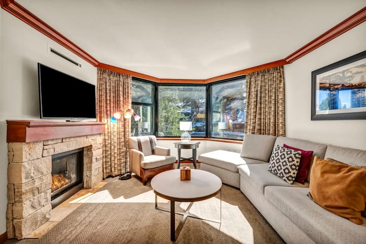 Resort Unit, Fireplace Suite - Tahoe City, CA
