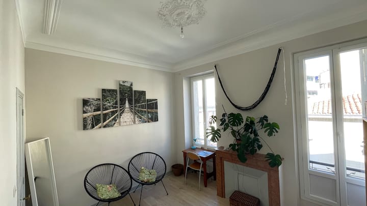 Grande Chambre Privée Et Lumineux En Centre Ville - Marseille