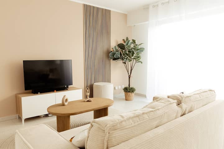 2 Pièces Plein Centre Plage 2 Min à Pied - Menton