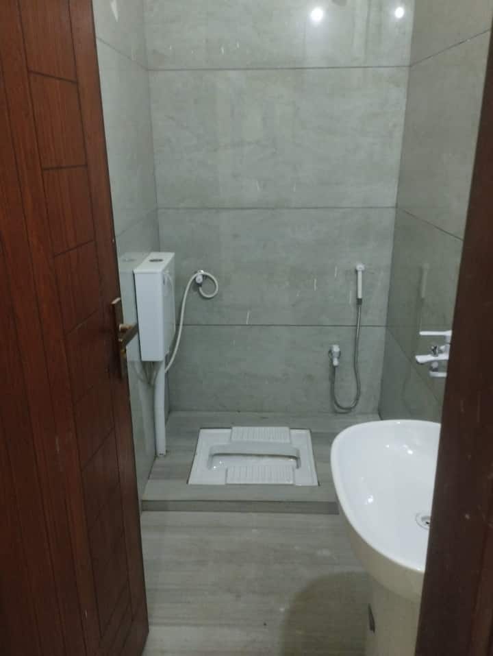 3 Bed-dd Home In North Nazimabad - 카라치