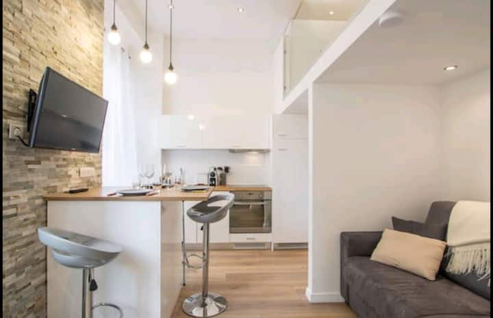 Charmant Studio Duplex à 2 Min Des Plages - Menton