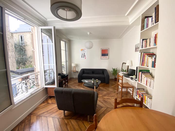 Apparemment Cosy à Montmartre - Paris