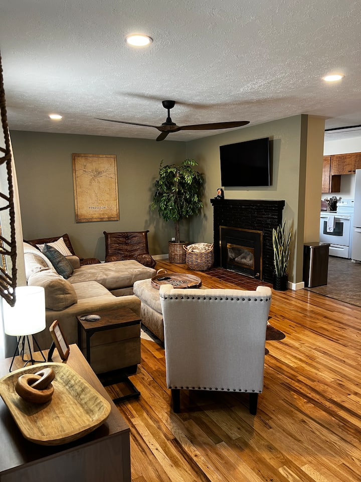 Pendleton In The Country - Pendleton, OR