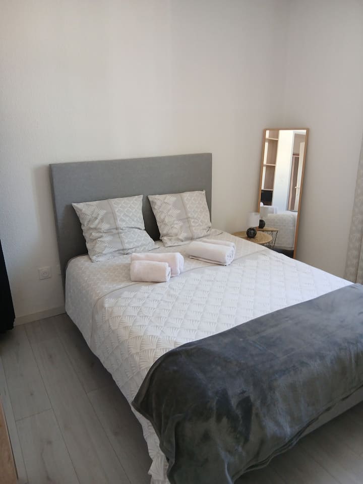 Nina/centre Historique/tout à Pied/5min Plage - Soulac-sur-Mer