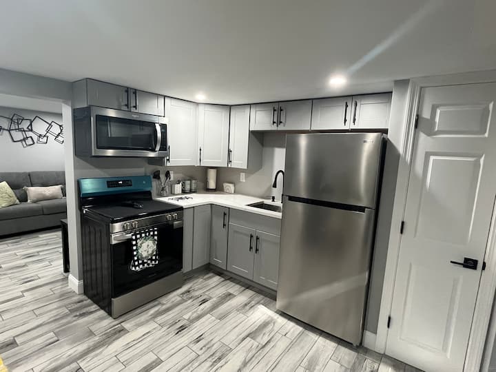 Newly Built 1br Near Downtown Salem - Beverly, MA