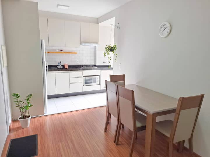 Aconchegante Apto 2 Quartos. - Londrina