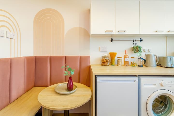 Bh | 4 Bed Flat Minutes Away From Brick Lane - London, UK