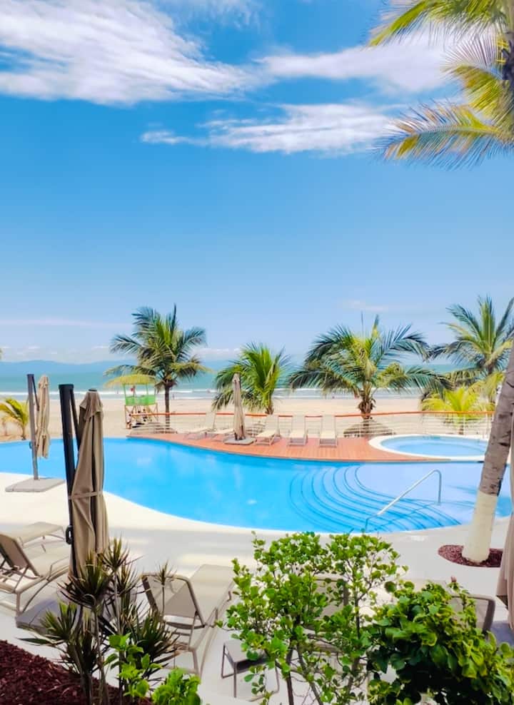 Amplio Depa Junto Al Mar Ideal Grupos De 6 A 12pax - Nuevo Vallarta