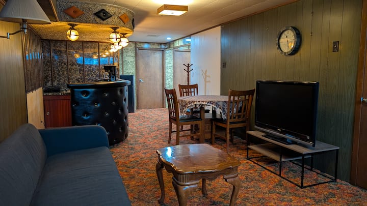 Cozy Studio In East York - Toronto