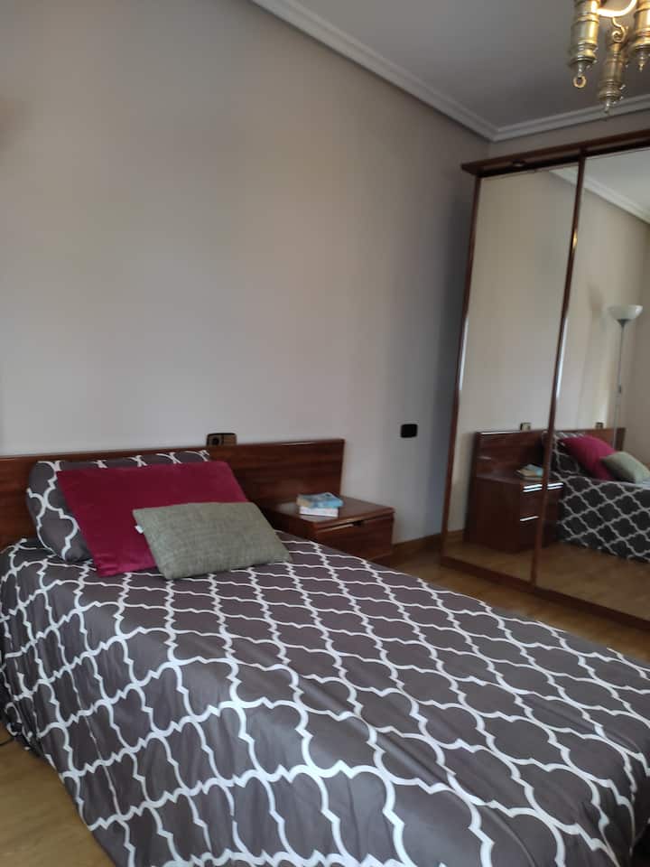 Habitación Confortable - Asturias