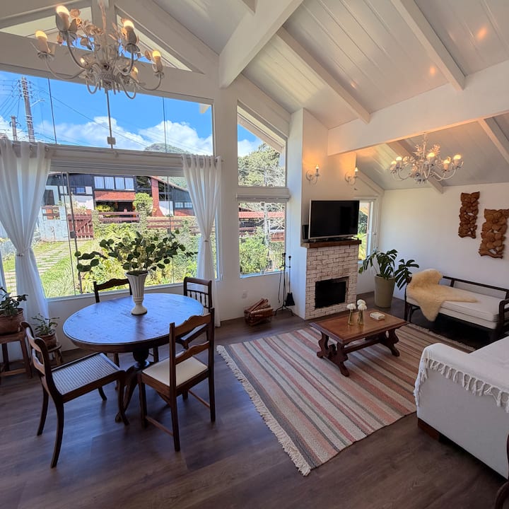 Chalé Ipê Amarelo - Petrópolis