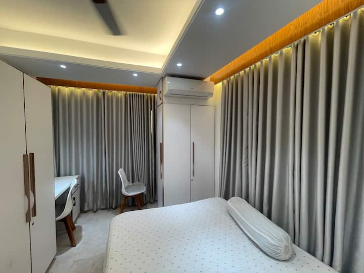 Cozy Ac Studio Apartment At South Banasree - Dhaka
