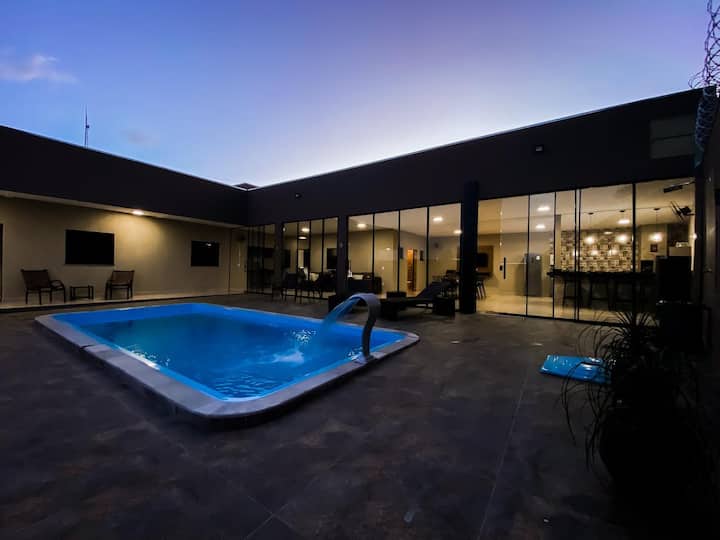 Mansão No Lago Piscina Aquecida - Caldas Novas